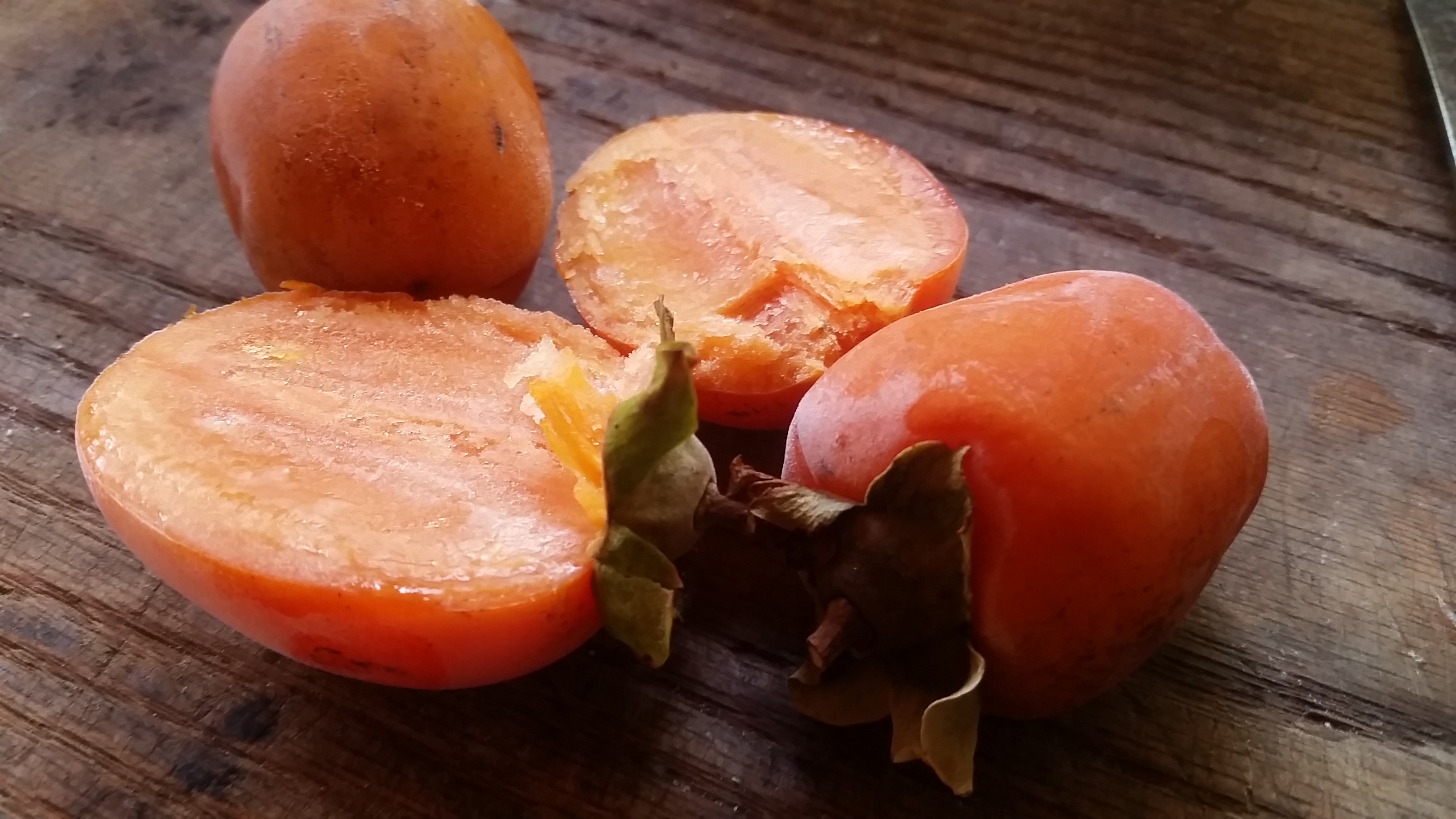 Dried And Frozen Persimmon Treats – Toadstools And Fairy Rings